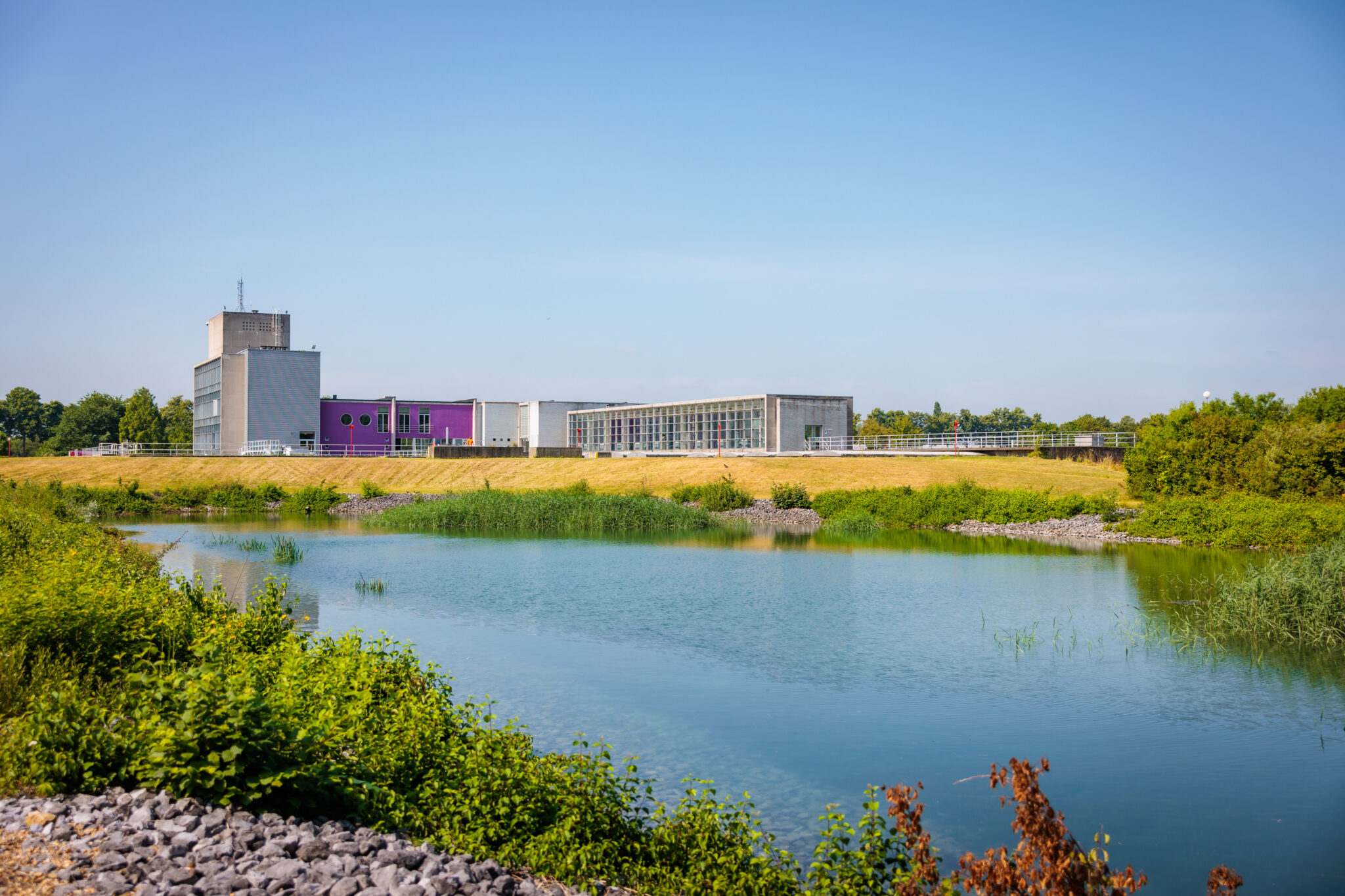 Contacteer water-link